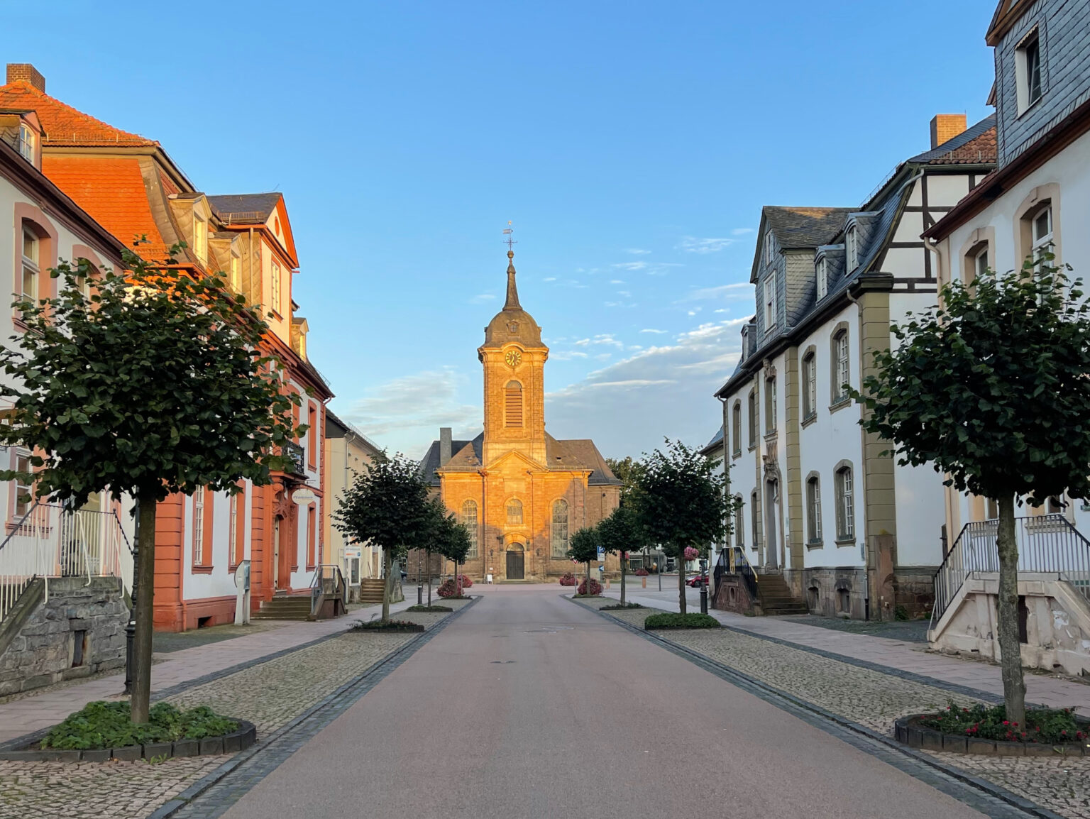 Bad Arolsen: Sehenswürdigkeiten, Heilwasser & Barock - spaness.de